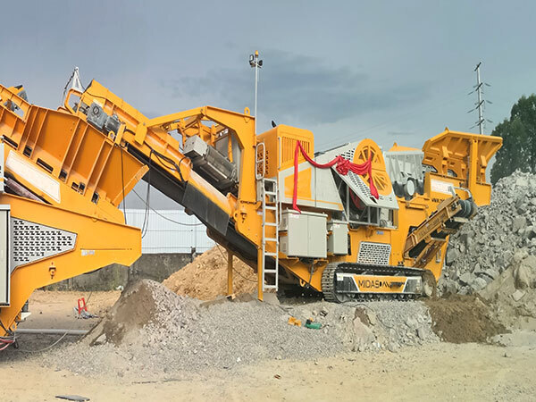 Crushing Challenges: Rock Crushers in Extreme Environments: aimixgroup
